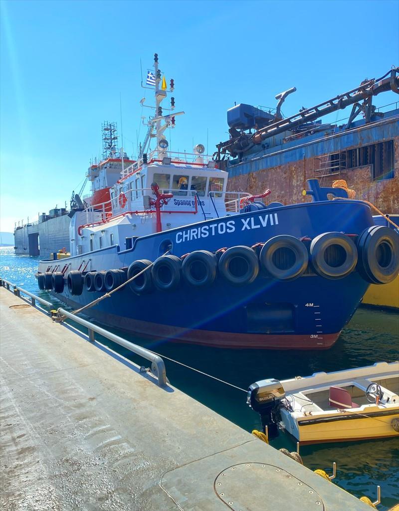 CHRISTOS XLVII - Vesseljoin