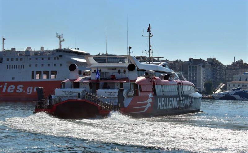 FLYINGCAT 4 - Vesseljoin