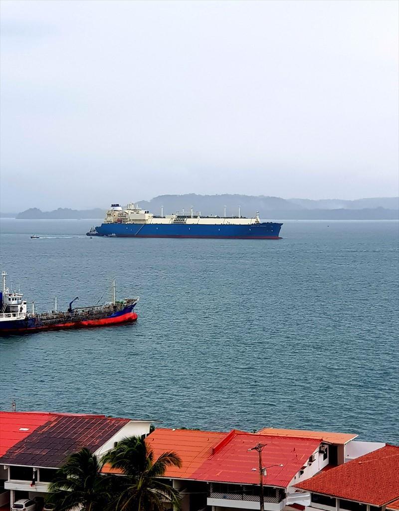 MARAN GAS ROXANA - Vesseljoin