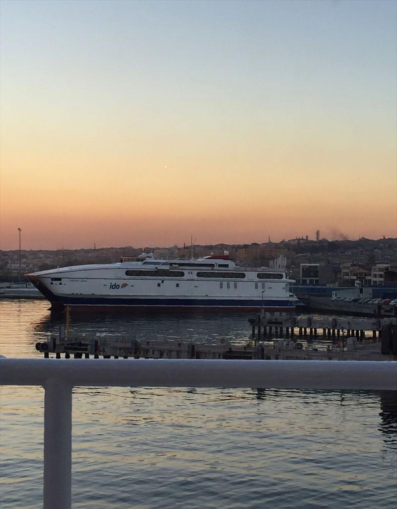 THUNDER - Vesseljoin