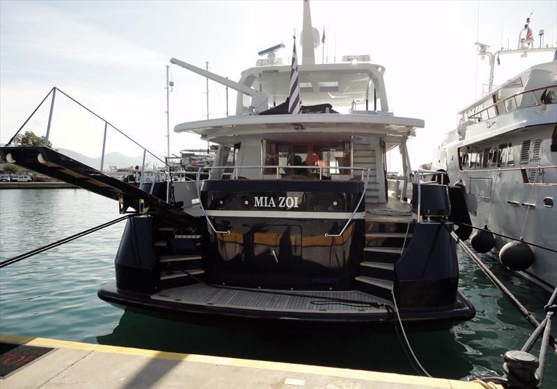 MIA ZOI - Vesseljoin