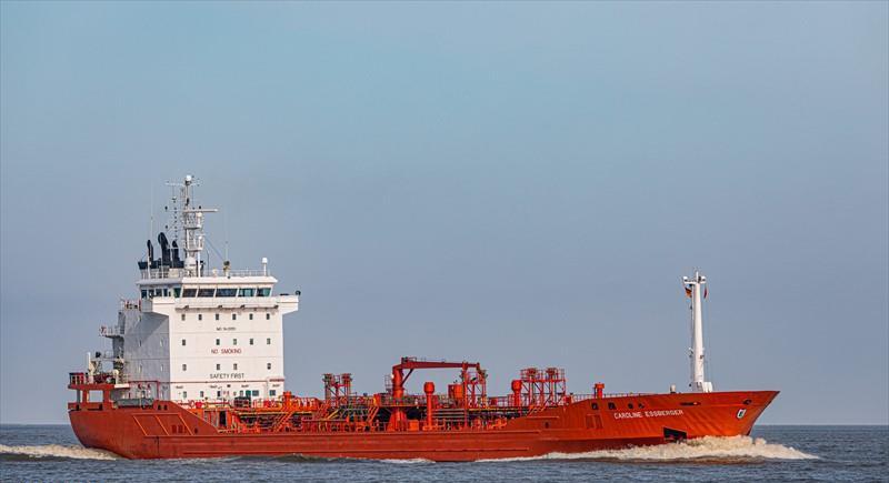 CAROLINE ESSBERGER - Vesseljoin