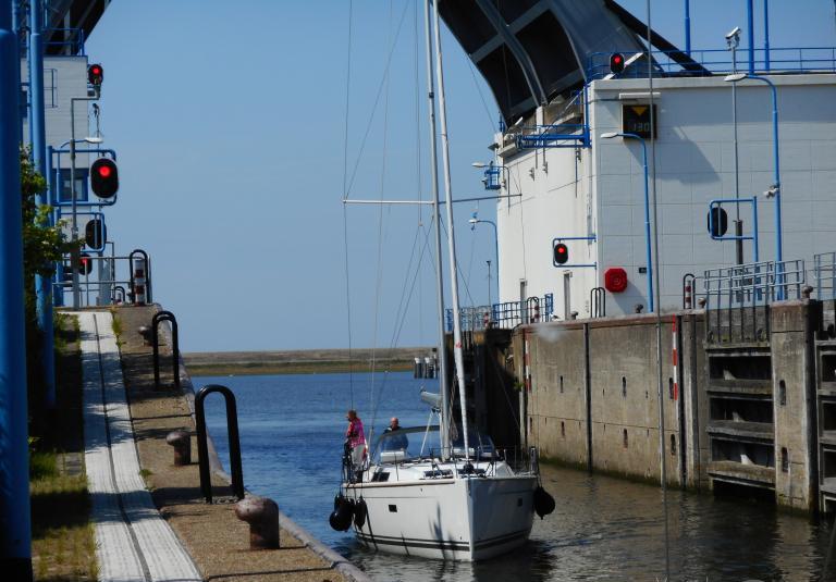 FLASH DANCE III - Vesseljoin