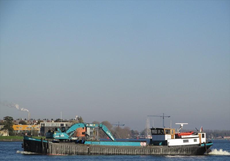 BETA CURA - Vesseljoin