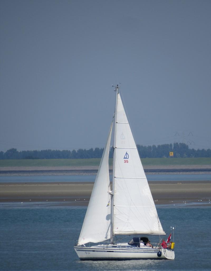 HIGH FIVE - Vesseljoin