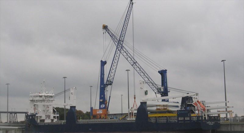 SYMPHONY SPACE - Vesseljoin