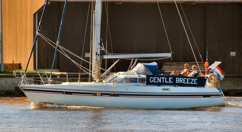 GENTLE BREEZE - Vesseljoin