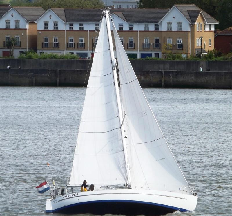 ONEIROS - Vesseljoin