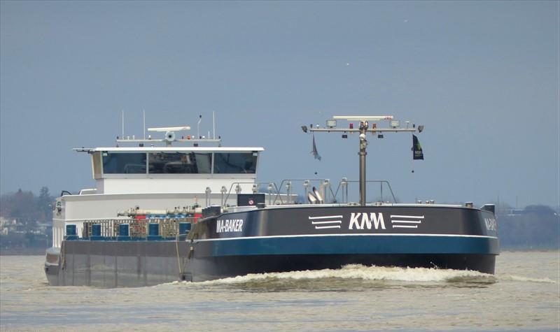 MA BAKER - Vesseljoin