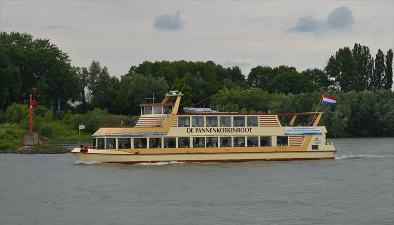 PANNENKOEKENBOOT 3 - Vesseljoin