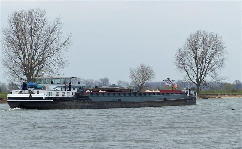 FLORA W - Vesseljoin