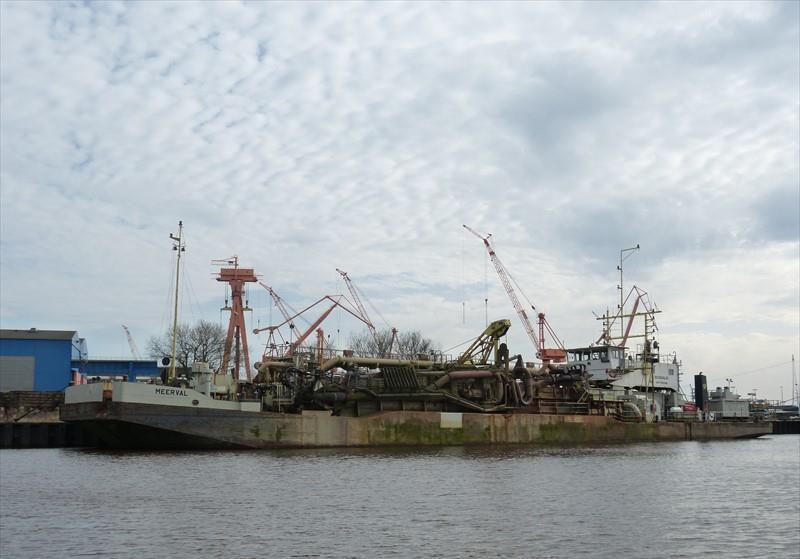 MEERVAL - Vesseljoin