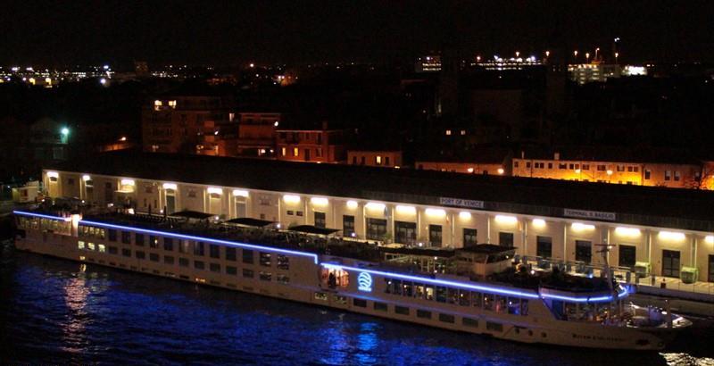 SS LA VENEZIA - Vesseljoin