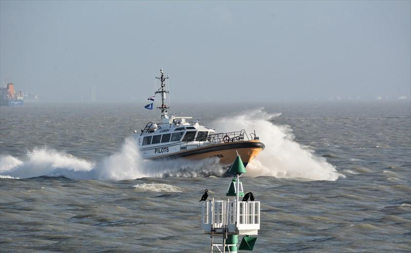 LIBRA PILOTS - Vesseljoin