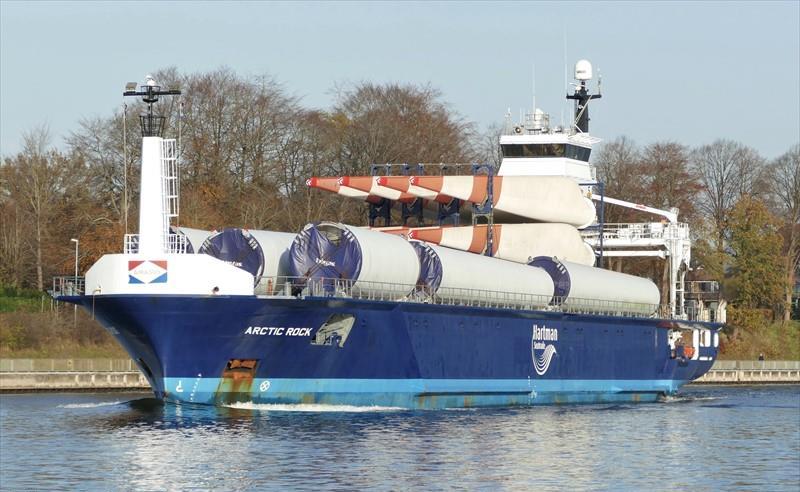 ARCTIC ROCK - Vesseljoin