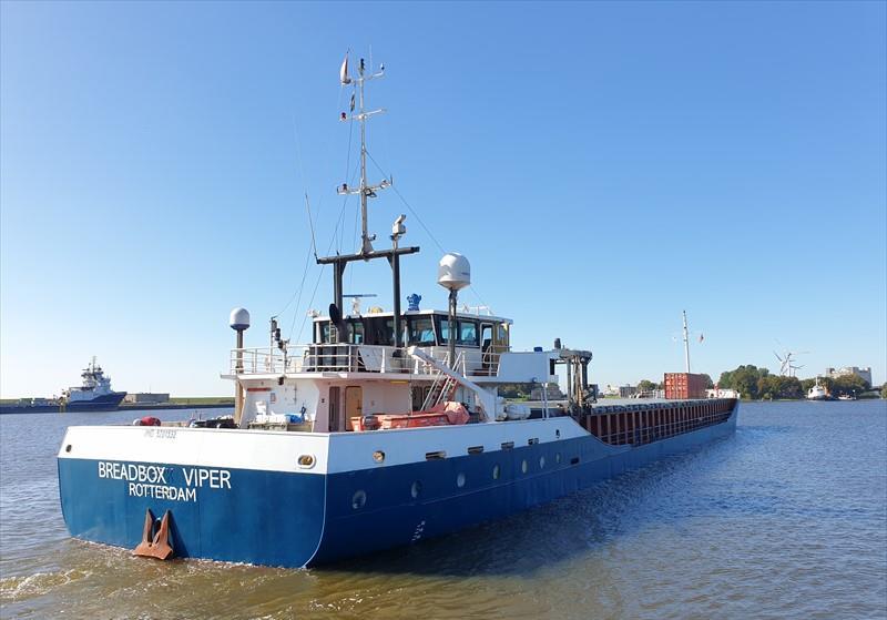 BREADBOX VIPER - Vesseljoin