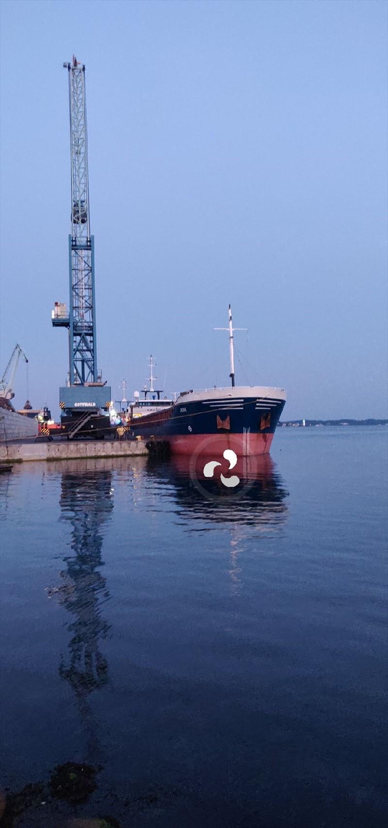 BREADBOX VIPER - Vesseljoin