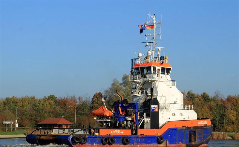 BUZZARD - Vesseljoin