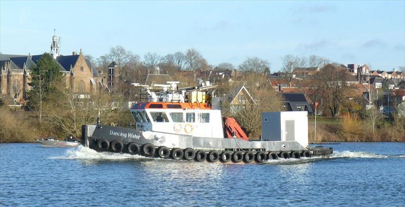 DANCING WATER - Vesseljoin