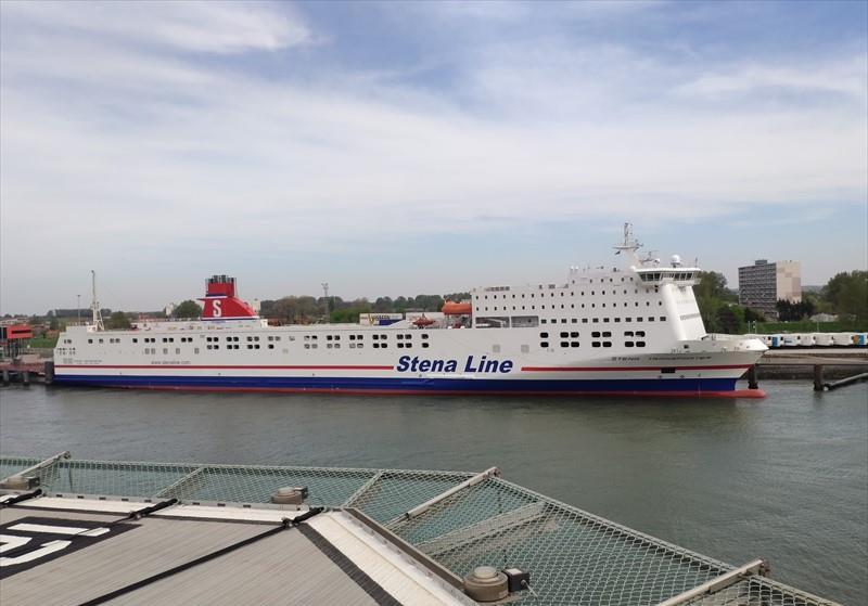 STENA TRANSPORTER - Vesseljoin