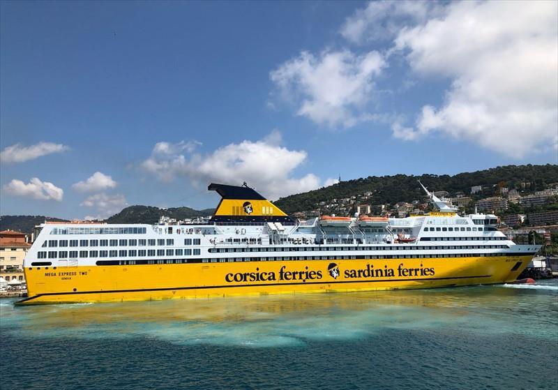 MEGA EXPRESS TWO - Vesseljoin