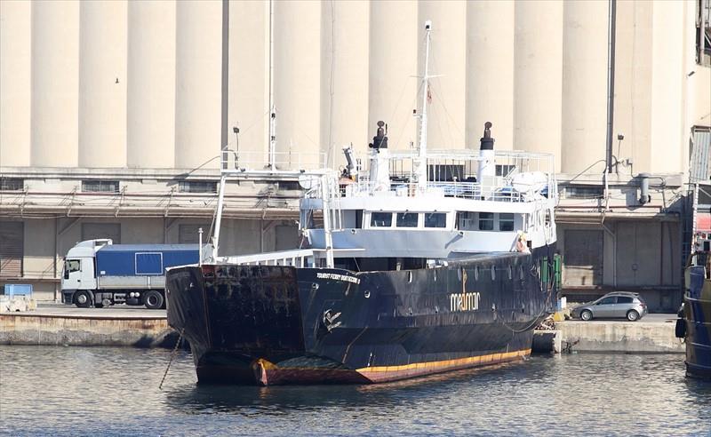 TOURIST FERRY BOAT SECONDO - Vesseljoin