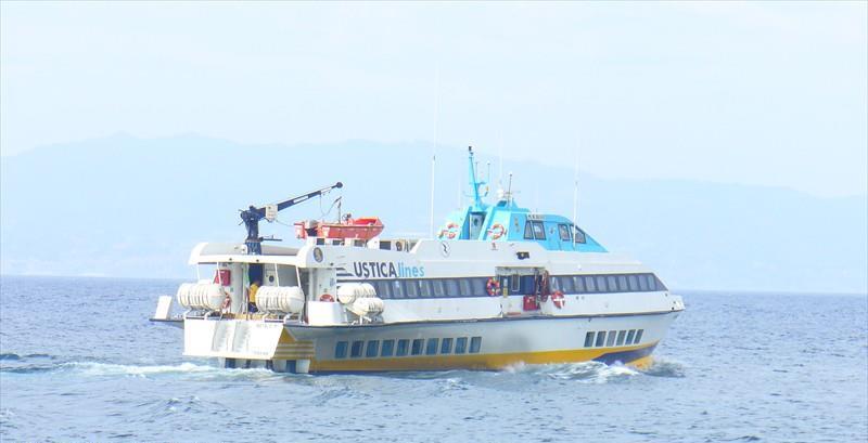 NATALIE M - Vesseljoin