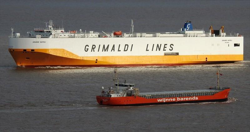 GRANDE NAPOLI - Vesseljoin