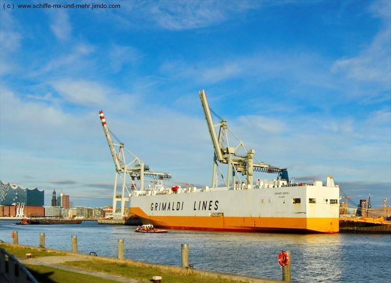 GRANDE NAPOLI - Vesseljoin