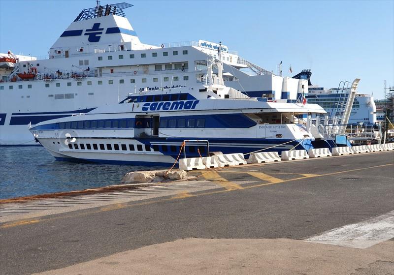 ISOLA DI S.PIETRO - Vesseljoin