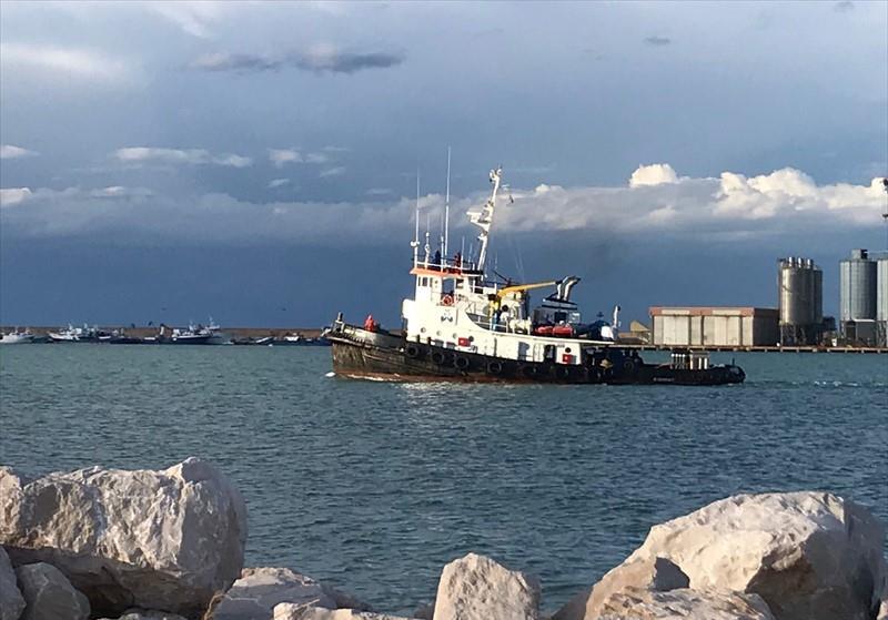 PUNTA PENNA - Vesseljoin