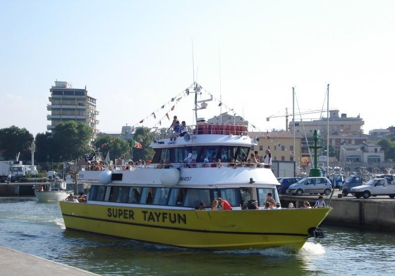 SUPER TAYFUN - Vesseljoin