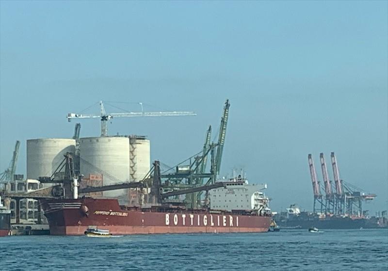 PEPPINO BOTTIGLIERI - Vesseljoin