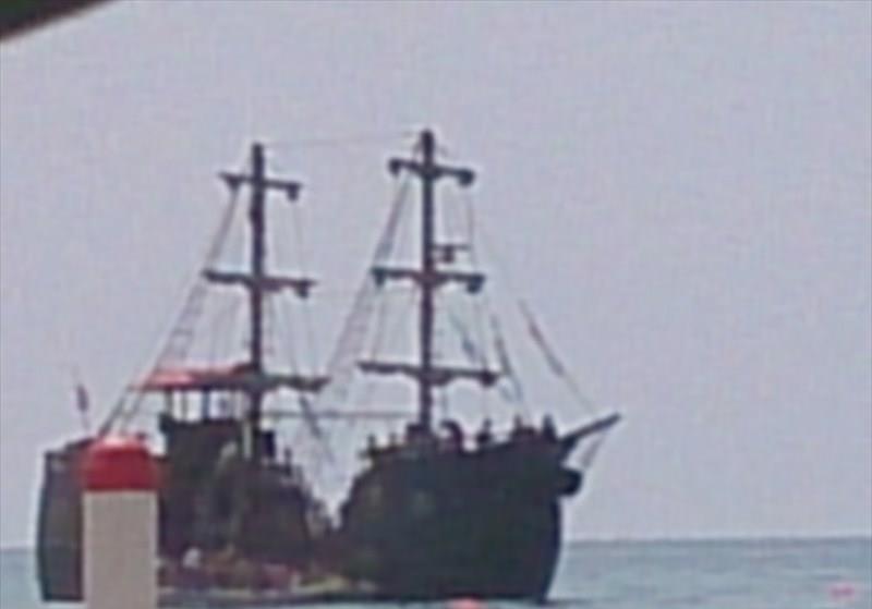 LA PERLA NERA - Vesseljoin