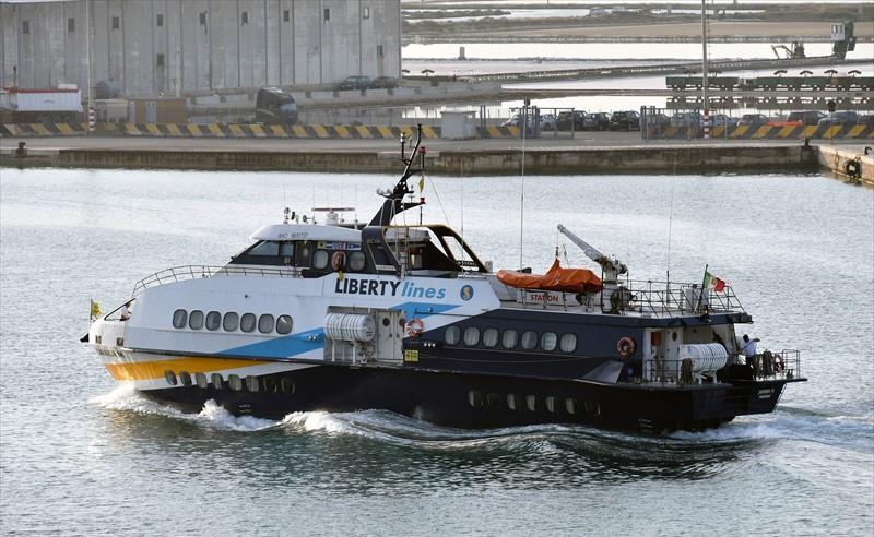 CARMEN M - Vesseljoin