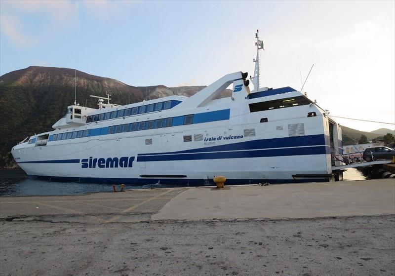 ISOLA DI VULCANO - Vesseljoin