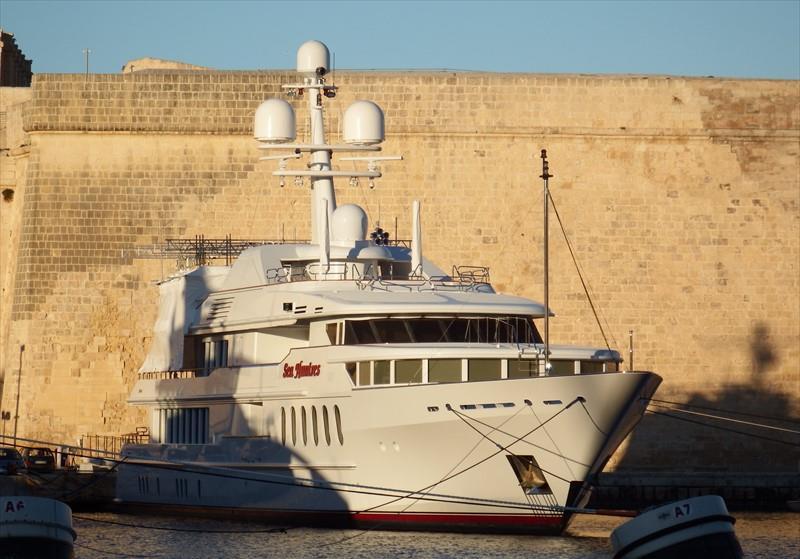 SEA HUNTRESS - Vesseljoin