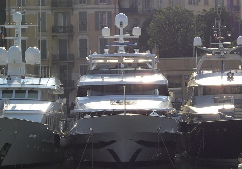 LUCY III - Vesseljoin