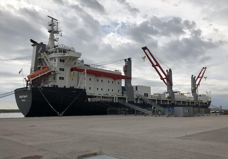 BRIGHT SPARK - Vesseljoin