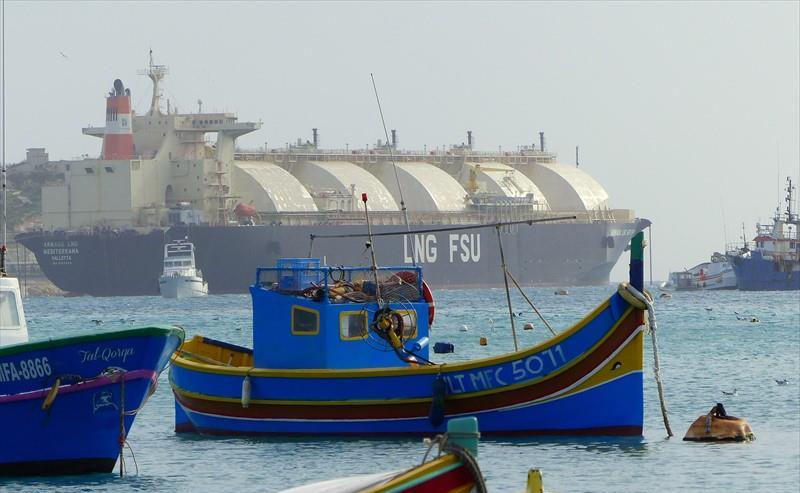 ARMADA LNG MEDITERRANA - Vesseljoin