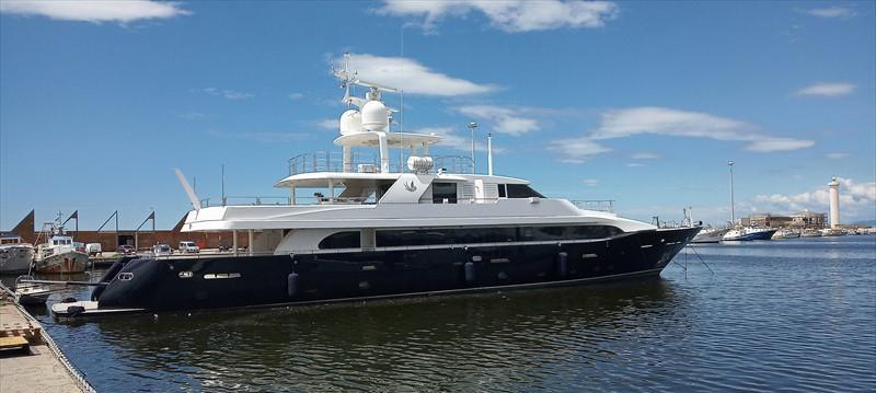 LADY IN BLUE - Vesseljoin