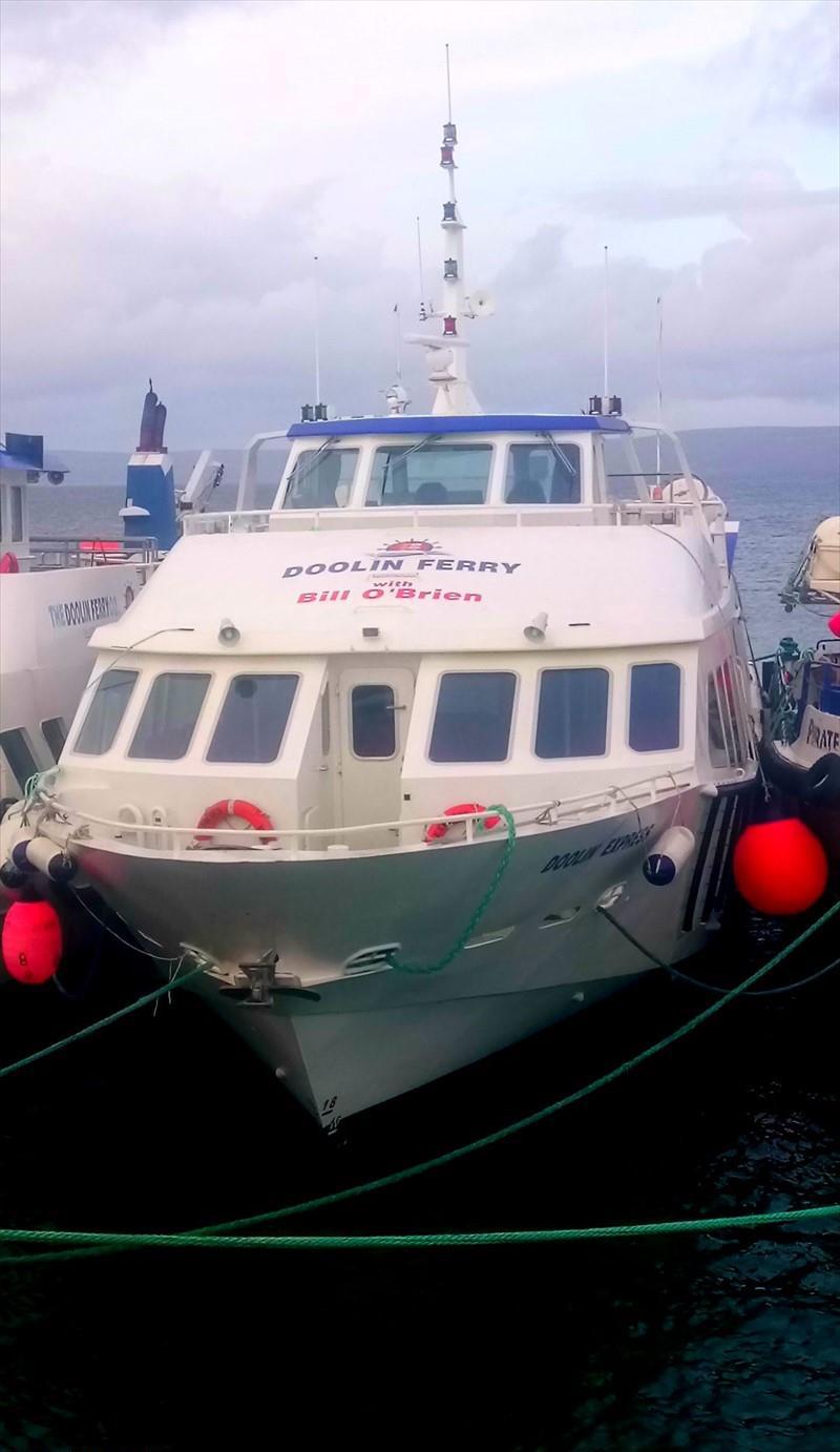 DOOLIN EXPRESS - Vesseljoin