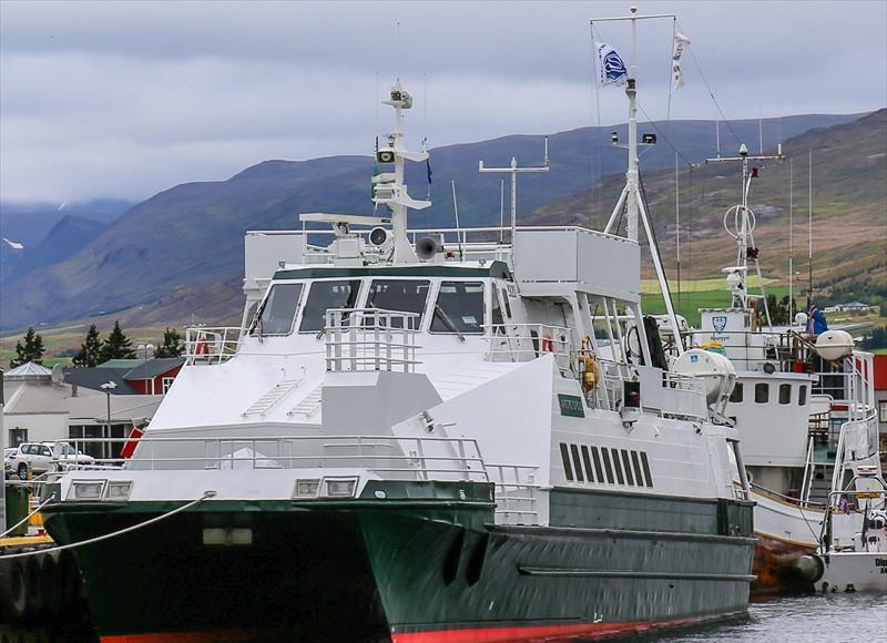 ARCTIC CIRCLE - Vesseljoin