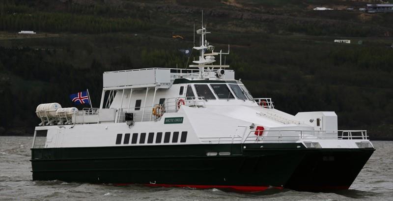 ARCTIC CIRCLE - Vesseljoin