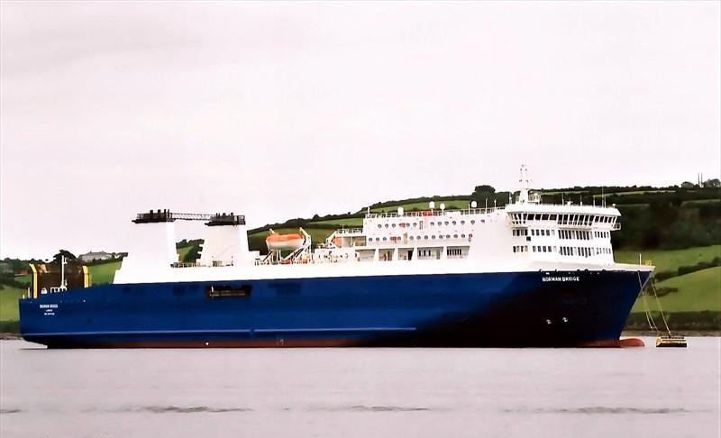 AQUARIUS BRASIL - Vesseljoin