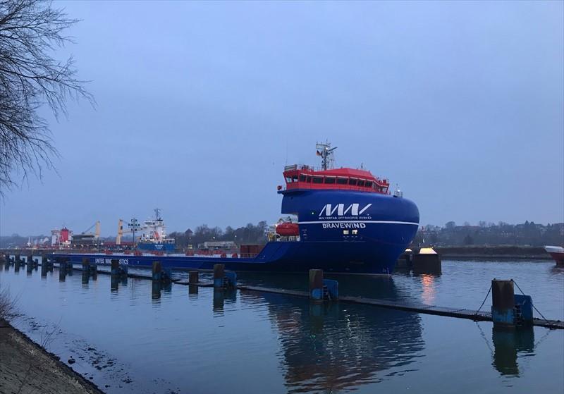 BRAVEWIND - Vesseljoin