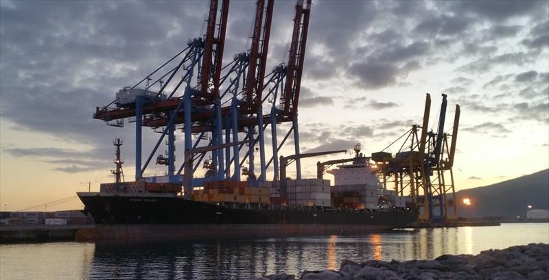 BUSAN TRADER - Vesseljoin