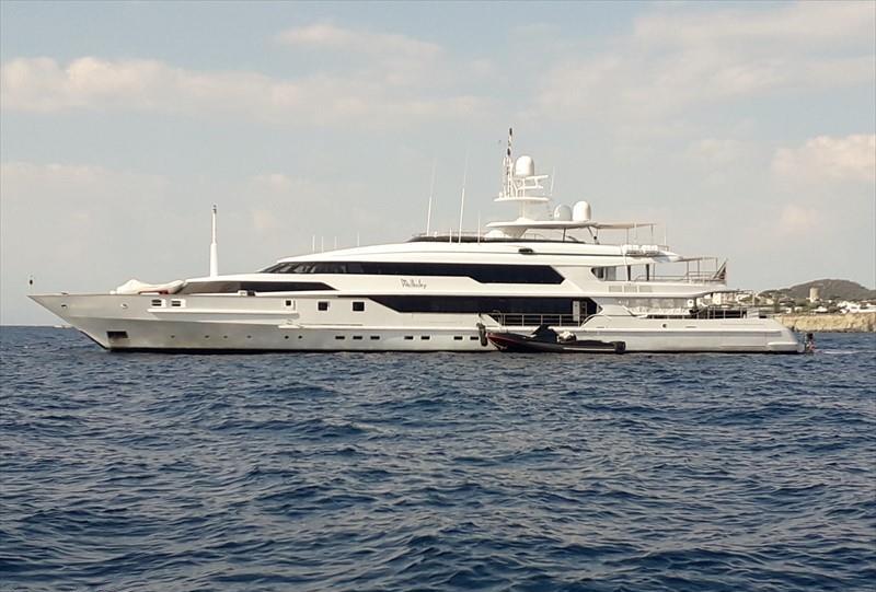 THE WELLESLEY - Vesseljoin