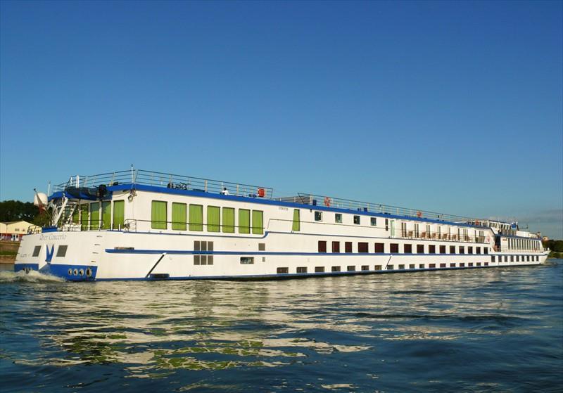 RIVER CONCERTO - Vesseljoin