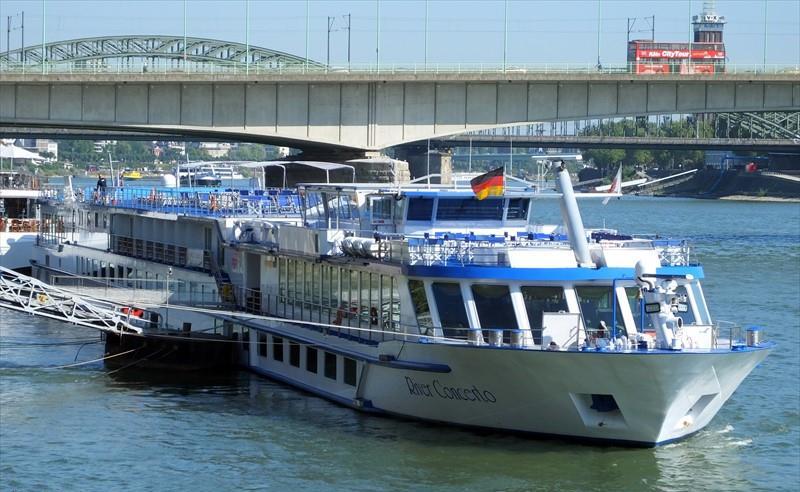 RIVER CONCERTO - Vesseljoin